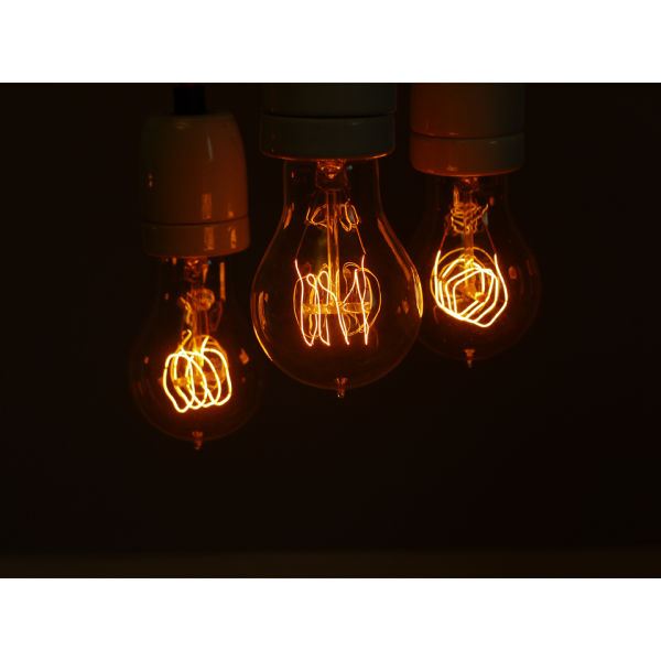 Vintage Light Bulb Standard Quad Loop Filament Bayonet IWOOT