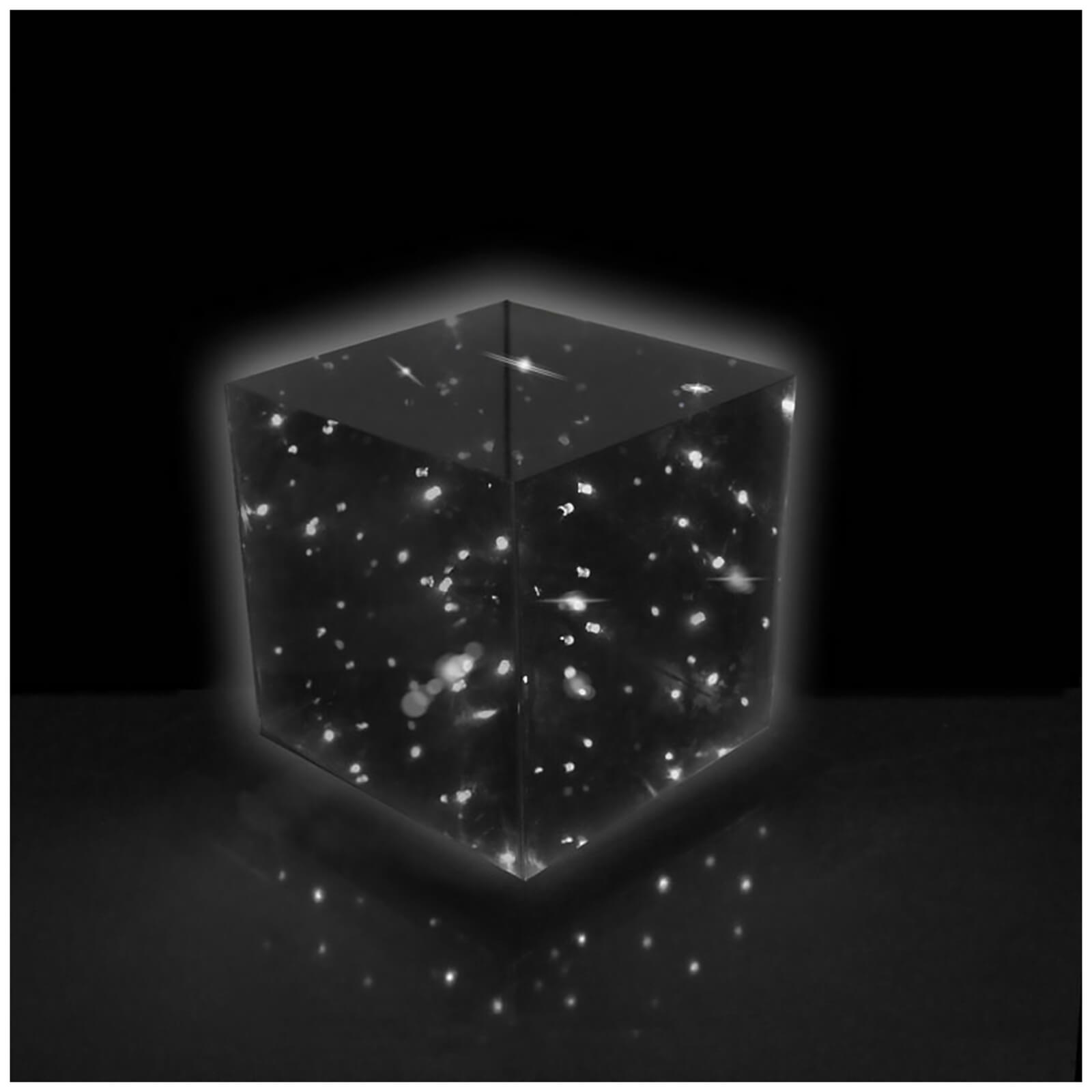 Infinity Cube Mood Light Traditional Gifts | Zavvi