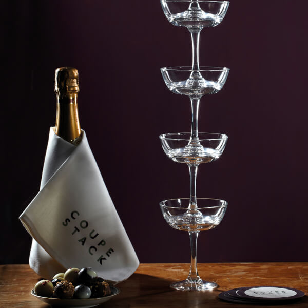 Coupe Stack Champagne Tower | IWOOT