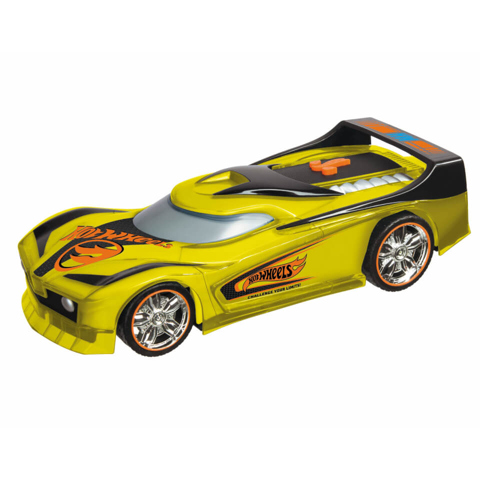 Hot Wheels 9" Spark Racer Lights and Sounds Toys - Zavvi UK